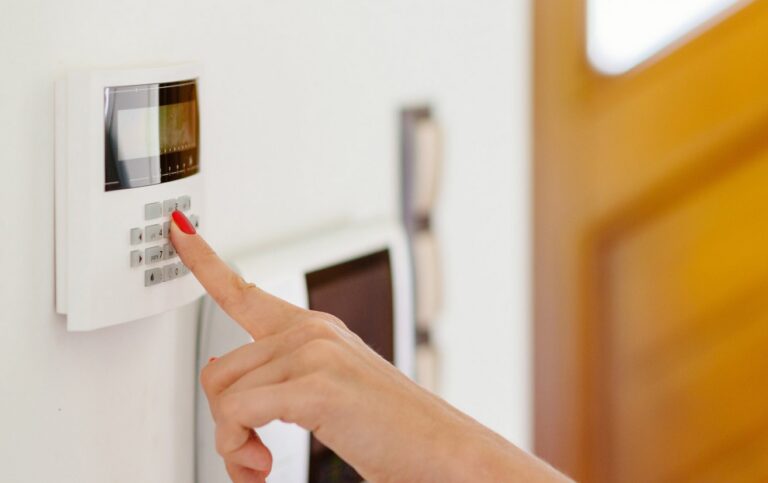 5 Most common Types of Intruder Alarm System